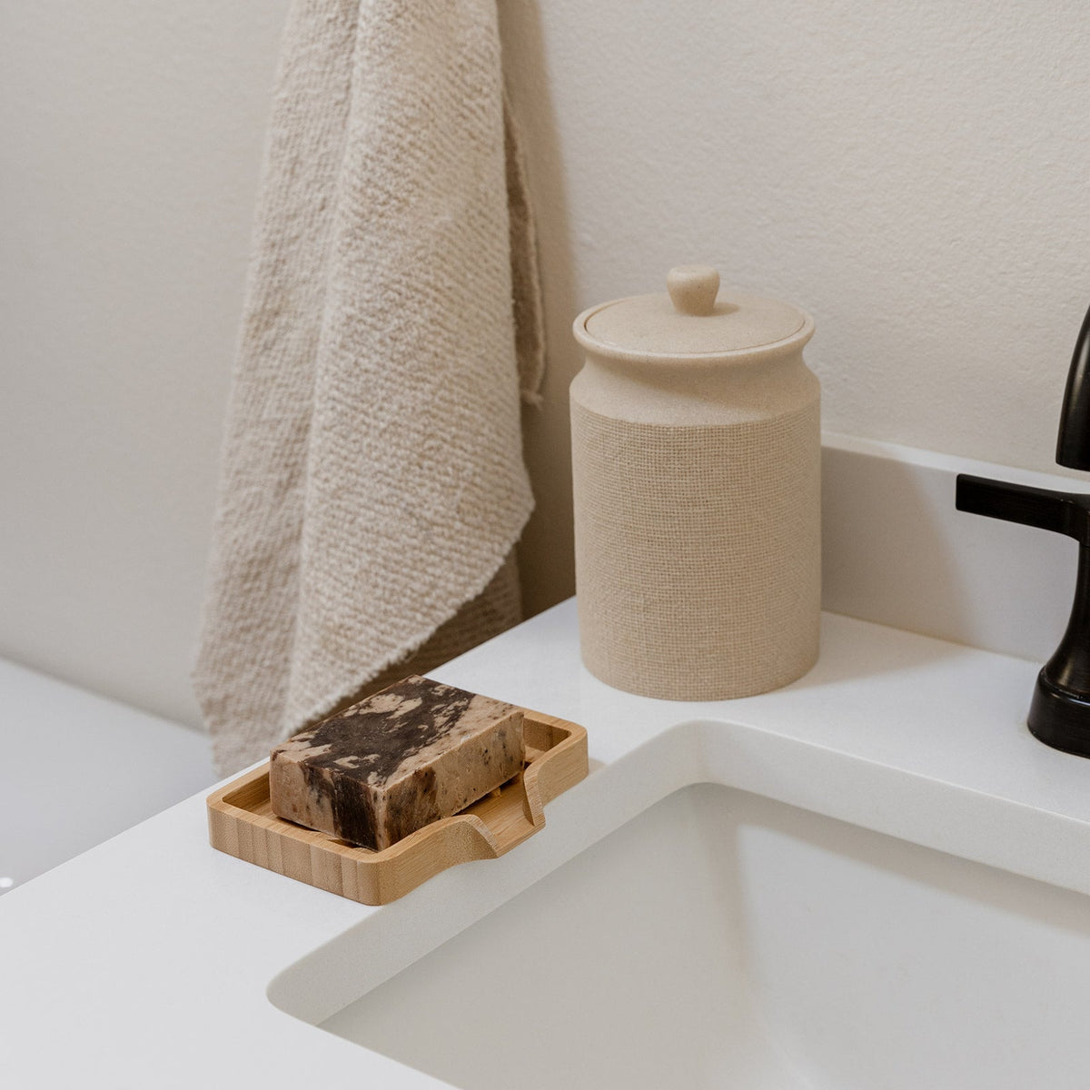 Top 5 Best Eco-Friendly Soap Dishes | Earth Ahead