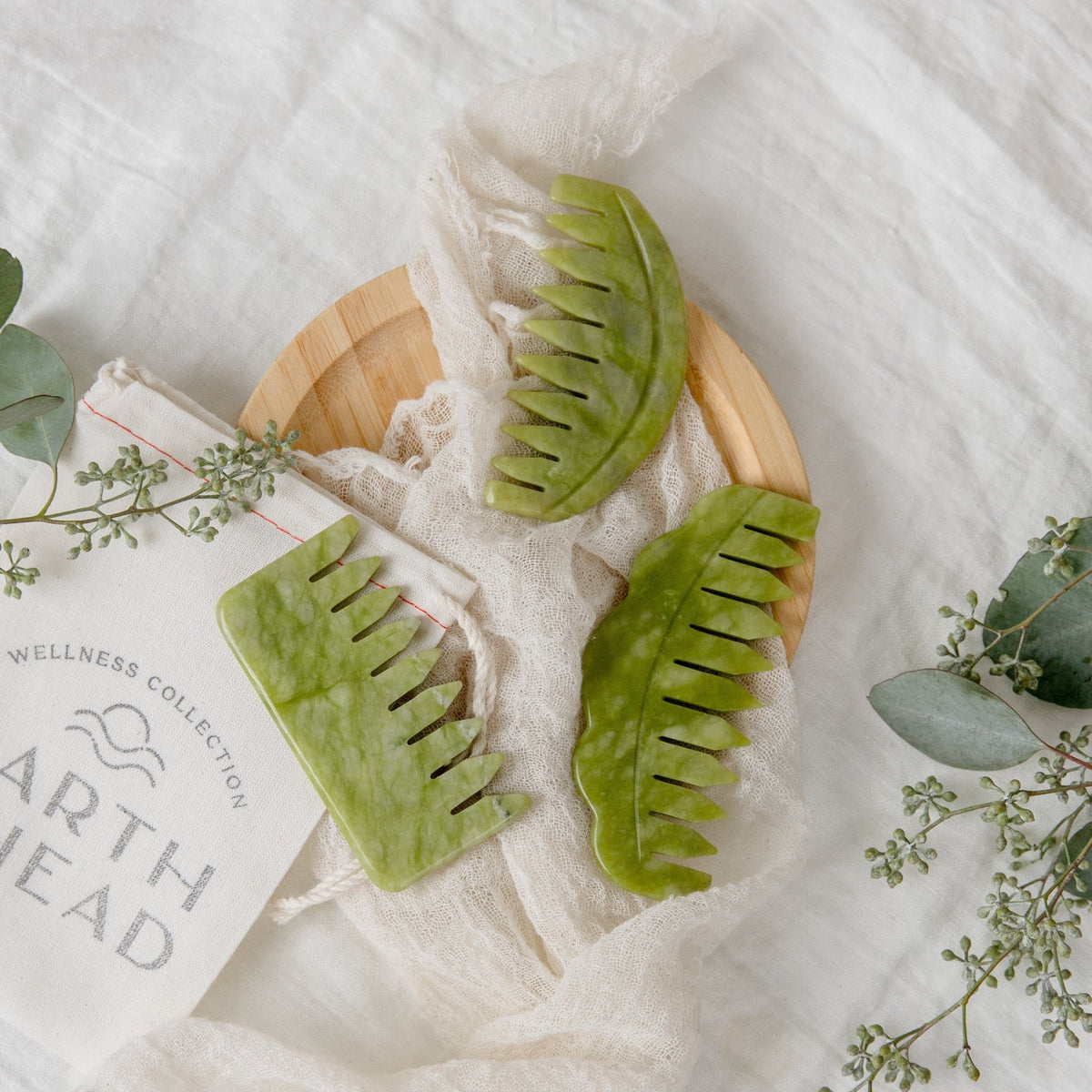 Jade Hair Comb and Scalp Massager | Earth Ahead